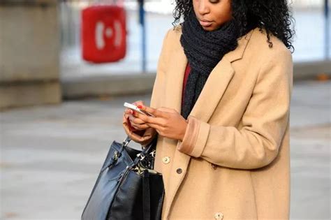 Woman Shows Side By Side Snaps And Shares Truth About Reality Of Social
