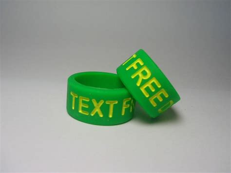 Texting Thumb Bands Save Lives With Custom Colors