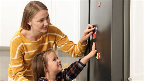 10 Tips You Need To Know Before Making Your Own Fridge Magnets
