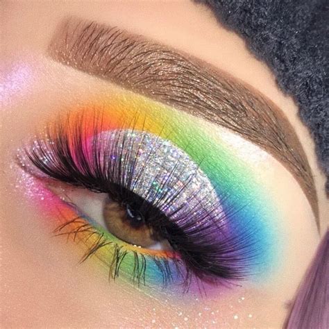 Pin By Sasha On Makeup Rainbow Makeup Creative Eye Makeup Eye