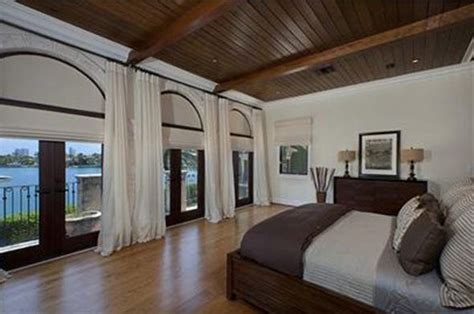 Anna Kournikova Sells Miami Beach Villa For 74 Million Business Insider