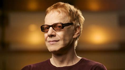 Wednesday Main Titles Danny Elfman Letrasmusbr