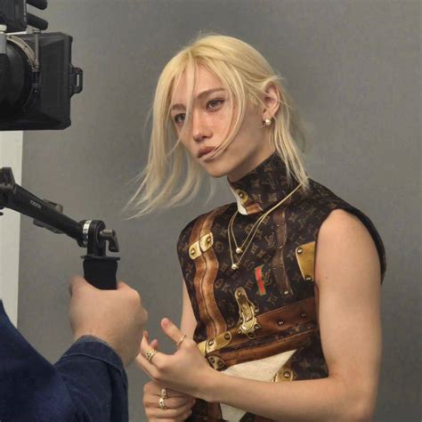 스키즈 필릭스 인스타 업뎃 Feat 엘르 화보 비하인드 컷 인스티즈 Instiz 이슈 카테고리