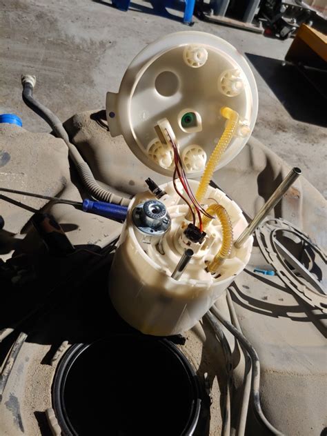 수원 정비소 쉐보레 말리부 연료게이지 이상 고장수리 계기판점검 연료샌더 연료 부레 교체 기가모터스 네이버 블로그