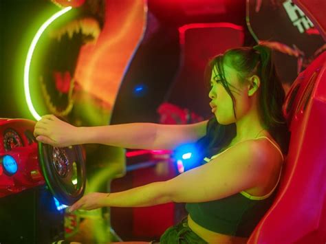 Av Lulu Chu Biography Age Height Career And Net Worth