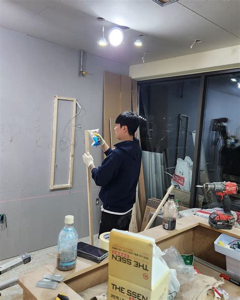 Custom Mens Hair 진환디자이너 드랍컷 파일컷 슬릭컷 시스루컷 애즈컷 아이비리그컷 산곡동미용실 Custom Men‘s Hair 오픈준비중입니다 많은