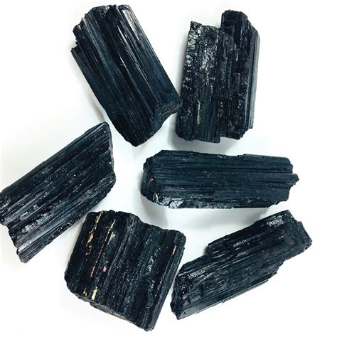 Натуральный черный турмалин кристалл драгоценный камень минеральные ...