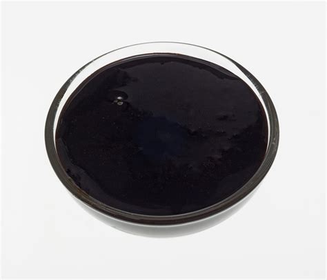 What Is The Difference Between Blackstrap Molasses And Unsulphured