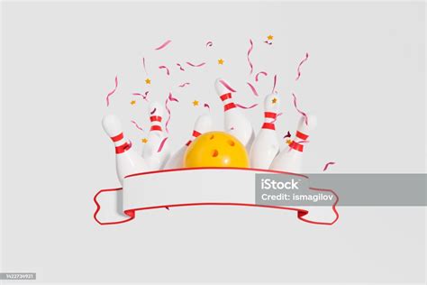 노란 공이 핀 리본 및 색종이를 치는 것을 의미합니다 모형 복사 공간 0명에 대한 스톡 사진 및 기타 이미지 0명 3차원 형태 개념 Istock