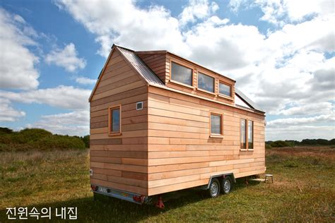 바퀴 달린 집 트레일러 하우스