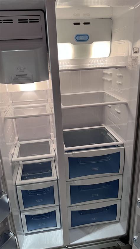 Хладилник Side By Side Daewoo гр Разлог • Olx Bg