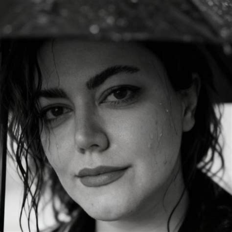 دیگه توضیحات واضح و شفاف بیان شد پوچ گرا نباشید امثال این