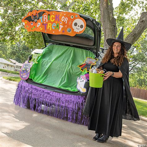 Deluxe Boo Crew Orange And Green Trunk Or Treat Decorating Kit 7 Pc