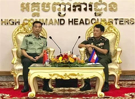 នាយឧត្តមសេនីយ៍ វង្ស ពិសេន អគ្គមេបញ្ជាការនៃកងយោធពលខេមរភូមិន្ទ