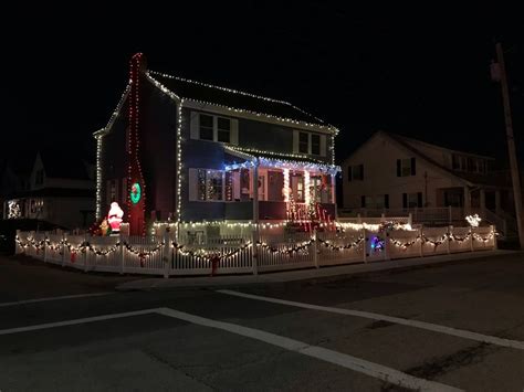 Bibbidi Bobbidi Bright Decorating Contest Returns For Its Third Year