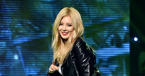 [포토] 현아 속바지 보다 짧은 핫팬츠