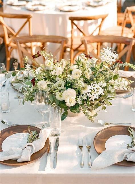 34 Rustic Wedding Centerpieces To Elevate Your Wedding