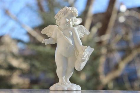 Статуетка купідон — ціна 249 грн у каталозі Статуетки Купити товари для дому та побуту за