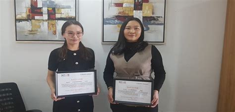 2021 2022 оны “ГОВИЙН ХИМИЧ ОЮУТНЫ ТЭТГЭЛЭГ” хөтөлбөрт шалгарсан оюутнууд батламжаа гардан