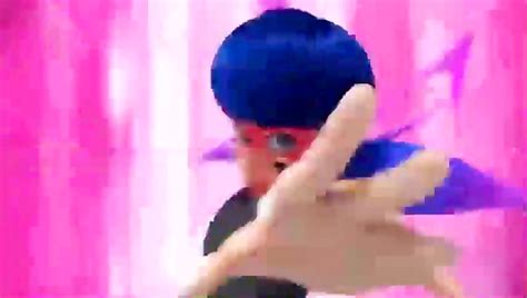 تبدیل لیدی باگ دریایی بر عکس کـپـ