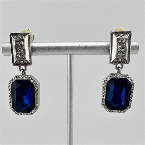 Tahari Faux Sapphire Dark Blue Glass Crystal Accent S Gem