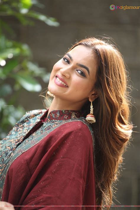 Reva Actress Photo Image Pics And Stills