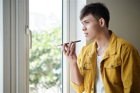 Premium Photo Man Recording Voice Message