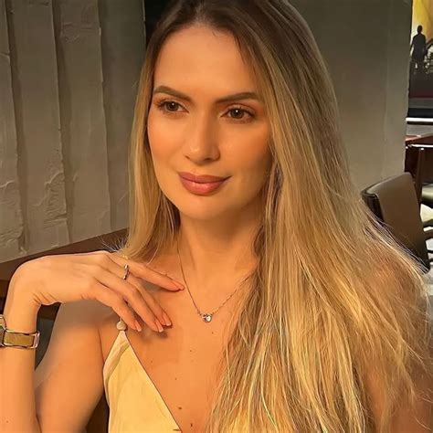 Mila Mila3773363 • Threads Say More