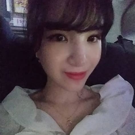 쭈앨 Mellow Him • Threads Say More