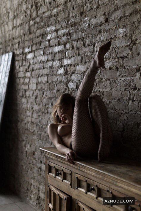 Alexandra Smelova Sexy Posing Naked In A Photoshoot By Egor Dolya AZNude