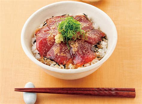 まぐろづけ丼 ＋ 生のり味噌汁 【簡単】マグロのづけ丼の作り方巻【レシピ】 Hazknu