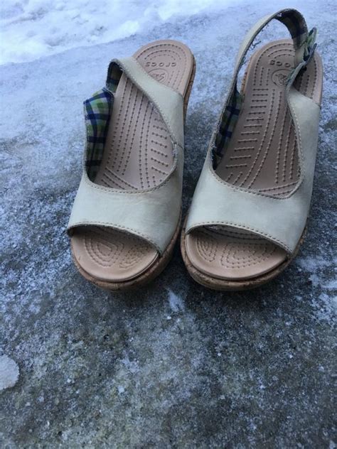 Босоніжки Crocs оригінал W8 — ціна 550 грн у каталозі Босоніжки Купити жіночі речі за доступною