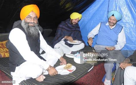 Gurdev Singh Photos Et Images De Collection Getty Images