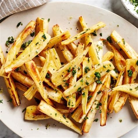 What Is A Parsnip And How To Cook It Recipe Love And Lemons What Is A Parsnip And How To Cook It Recipe Love And Lemons