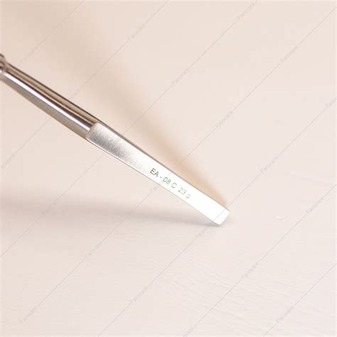 Micro Incision Gauge Farocare