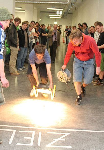 Fertigstellung Und Abgabe