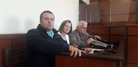 ამ წუთებში ოზურგეთის რაიონულ სასამართლოში თათია ნიკოლაშვილის პროცესი