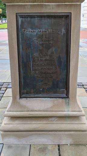 Read The Plaque Gedney Main Howe Jr