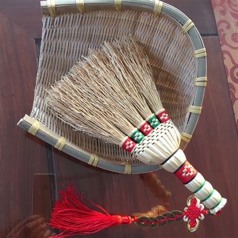 儿童小扫把 扫把简笔画儿童 大山谷图库