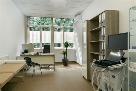 Д р Яна Аксентиева Инфекциозни болести София Супердок