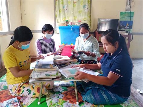 မိုင်းငေါ့မြို့၌ Mobile Library စနစ်ဖြင့် စာအုပ်၊ စာစောင်များ ငှါးရမ်းခ