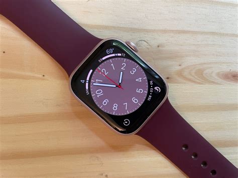 Apple Watch Ghost Touch Bug Gets Temporary Fix Cult Of Mac