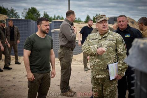 Президент України на Волині ознайомився з процесом будівництва фортифікацій