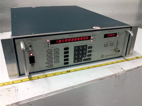 Comstron Corp Fs2000c 4 Frequency Synthesizer Analyzers Bmi Surplus