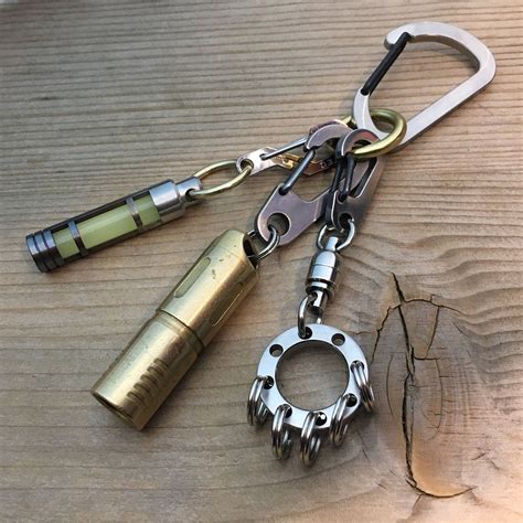 Titanium Key Ring With Swivel