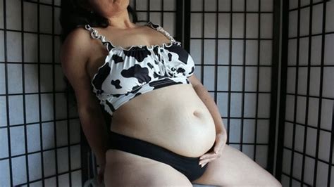 Expandable Belly Play [mov] Luna Hellborn Clips4sale