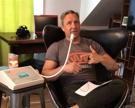 Bulletproof: What is the Coolest thing in Dave Asprey’s Biohacking Lab? - Oxidative Stress ...