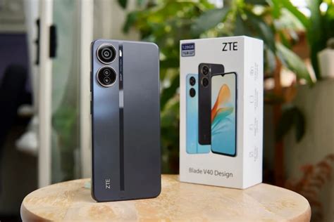 ZTE Blade V40 Design Review
