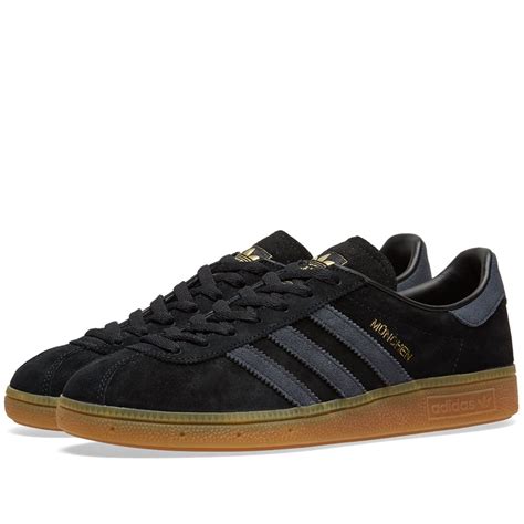 Adidas Munchen Core Black & Dark Grey | END. (US)