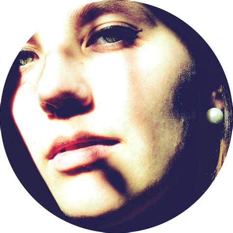 Get In Touch Olivia Elektra